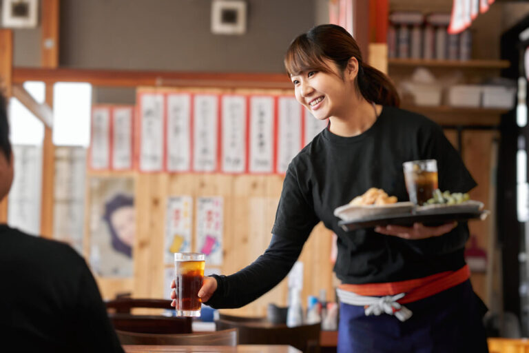 Do You Tip in Japan? The Great Japanese Tipping Dilemma (2025 Guide)